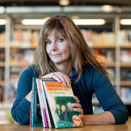 Interview met Annet Jacobs - Kinderboeken.nl